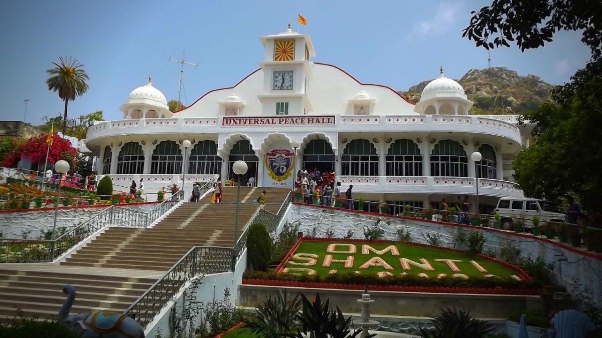11 Tourist Places To Visit in Mount Abu - Roshan Panjiyara