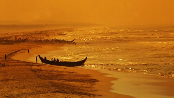 15 Best Tourist Places To Visit in Kovalam - Roshan Panjiyara
