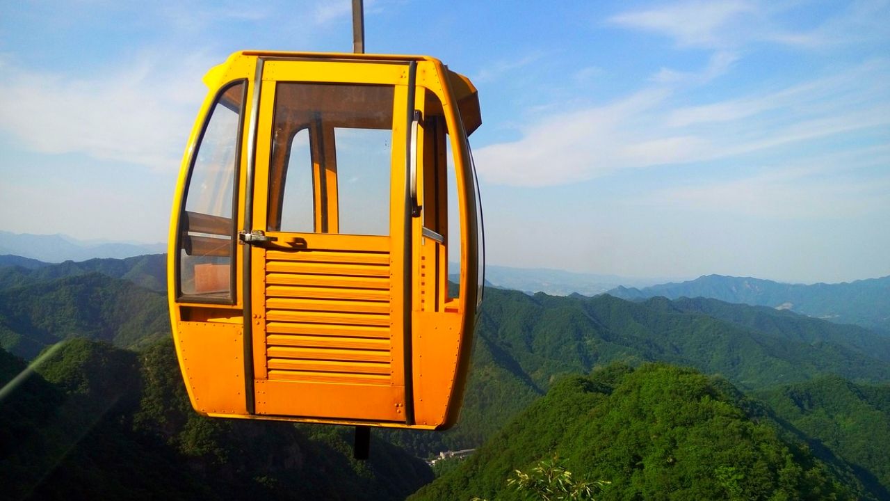 11 Things To Do in Auli for Adventure Trip - Roshan Panjiyara